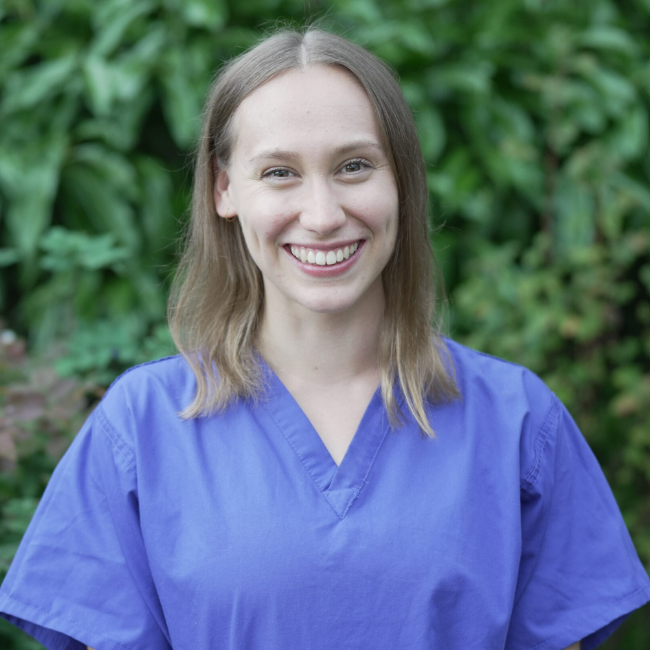 Dr Boglarka Goroncseri - Dentist in Woburn Sands | Milton Keynes Dental Practice | 01908 282428